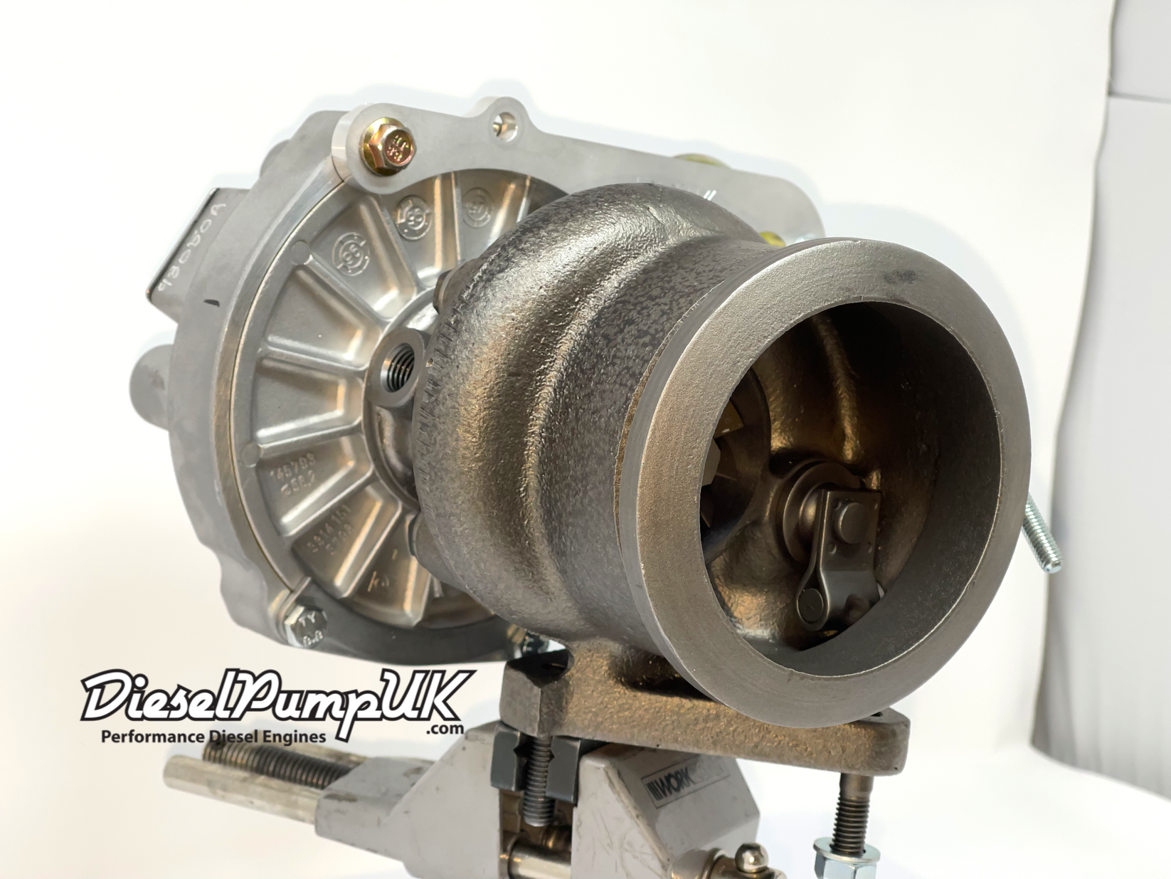 OM606 Hybrid Turbo V2 – DieselPumpUK Shop
